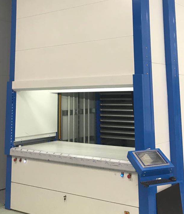 Difference between vertical carousels and vertical lift modules